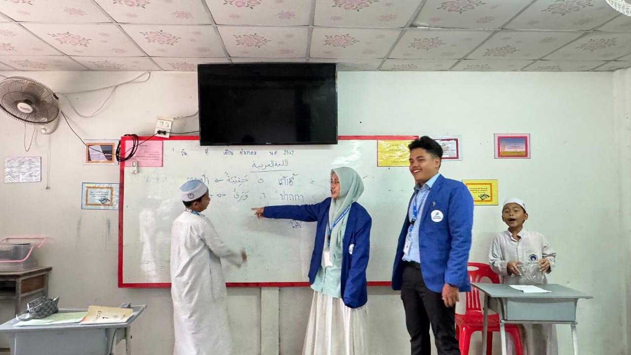 Mahasiswa MPI UDN Praktik Mengajar dan Belajar Manajemen Pendidikan di ...
